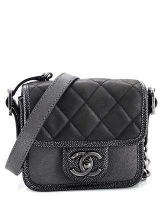 Chanel Paris-Bombay Back to School Quilted Iridescent Calfskin Mini crossbody bag - Gris