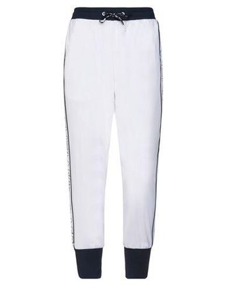Fila BAS - Pantalons sur YOOX.COM