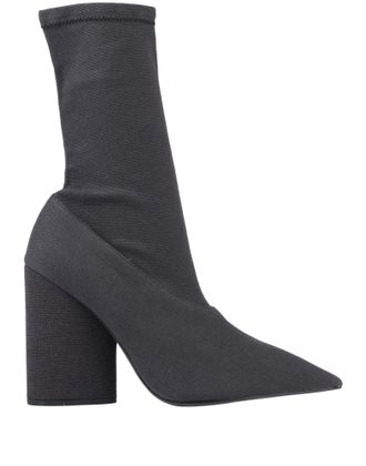 Yeezy by Kanye West SCHUHE - Stiefeletten auf YOOX.COM