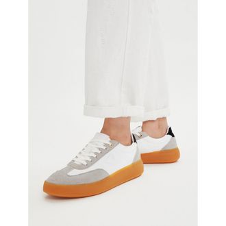 Guess Sneakers Guess FLPPAR FAB12 Wei&szlig;