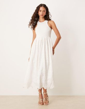 Vero Moda Robe sans manches mi-longue en broderie anglaise - Blanc