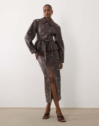 Asos Blazer-Kombiteil aus PU mit Nieten und G&uuml;rtel in Schokobraun