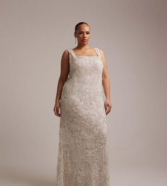 Asos Curve ASOS DESIGN Curve - Robe de mari&eacute;e longue &agrave; encolure carr&eacute;e ornement&eacute;e de cristaux - Ivoire-Blanc