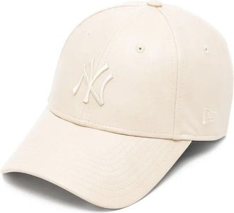 New Era Female Pu 9Forty New York Yankees Baseball Hat