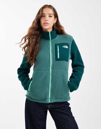 The North Face Yumiori - Fleece-Jacke in Dunkelgr&uuml;n mit Rei&szlig;verschluss