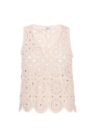 Usha Pullover Fashion Look