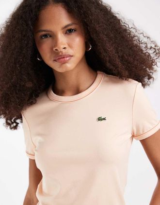 Lacoste Schmal geschnittenes T-Shirt in Pfirsich mit Zierstreifen-Orange