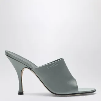 Gucci Slider-Sandale aus Satin in Ozeangr&uuml;n