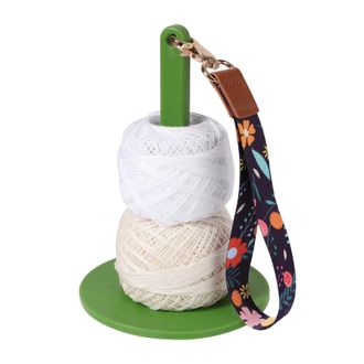 Generic Garnhalter Kunststoff Spinnen Strickwerkzeuge H&auml;kelst&auml;nder DIY N&auml;hgarnspule mit Handschlaufe Wollkn&auml;uelwickler(Green)