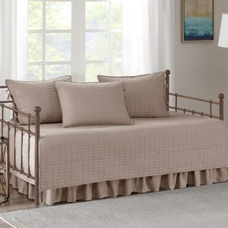 Comfort Spaces Gem&uuml;tliche Ganzjahres-Bettw&auml;sche mit Bettvolant Tagesbett-Set, Mikrofaser, Taupe, Daybed (75x39), 5