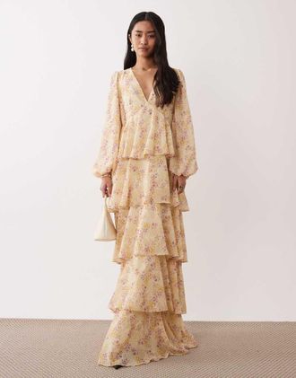 Pretty Lavish Lang&auml;rmliges Maxikleid mit R&uuml;schen, V-Ausschnitt und Bl&uuml;mchenmuster-Bunt