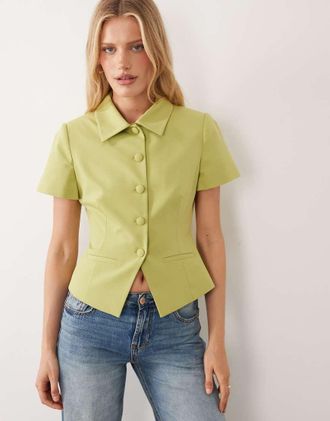 Asos Kurz&auml;rmliger, taillierter Blazer in Gr&uuml;n mit Kragen