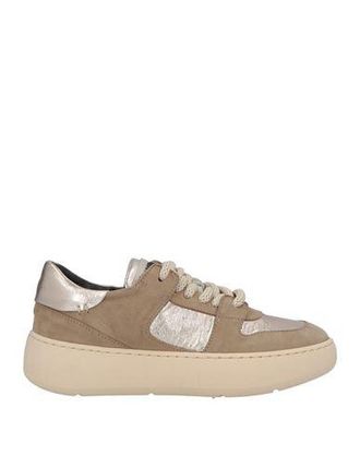 And&igrave;a Fora CHAUSSURES - Sneakers sur YOOX.COM