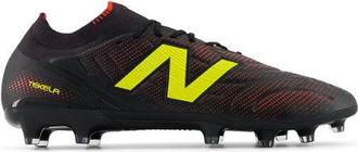 New Balance Unisex Tekela Elite Low MG V5 in Schwarz/Gelb/Rot, Synthetik, Gr&ouml;&szlig;e 38.5