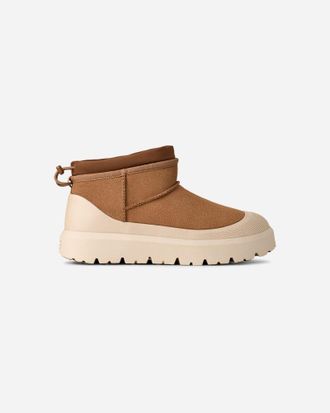 UGG Classic Ultra Mini Weather Hybrid Boot f&uuml;r Herren in Brown, Gr&ouml;&szlig;e Wildleder
