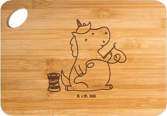 Mr. & Mrs. Panda Bambus - Schneidebrett Einhorn N&auml;herin - Geschenk, Holzbretter, Holz Bretter, Hackbrett, Unicorn, Einhorn Deko, Freundin
