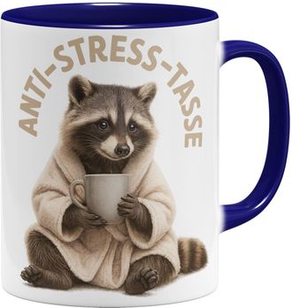 OM3 Waschb&auml;r Anti-Stress Kaffee-Tasse mit Spruch - Lustige Raccoon Keramiktasse mit Bademantel - Keramik Becher - 325ml - Beidseitig Bedruckt - Dunkelblau