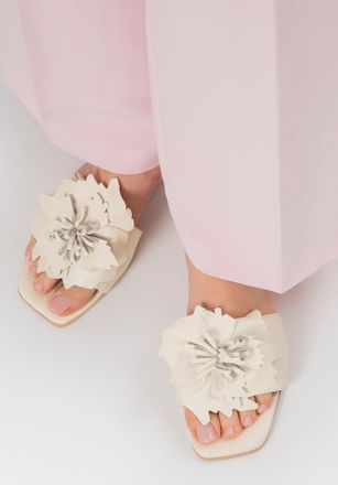 Wittchen Damen-Lederpantoffeln mit Zierblumen, cremefarben