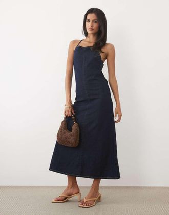 Asos Robe longue en jean &agrave; encolure carr&eacute;e - D&eacute;lav&eacute;-Bleu