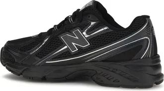New Balance Running-Inspired Low-Top Sneakers - Black