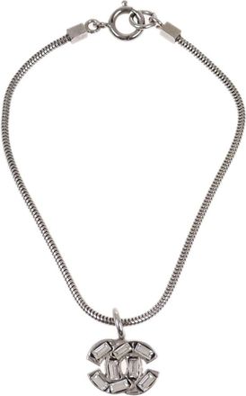 Chanel 2001 Armband mit strassverziertem CC-Anhänger - Silber