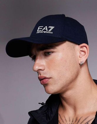 Emporio Armani Armani EA7 - Train Core - Casquette - Marine-Bleu marine