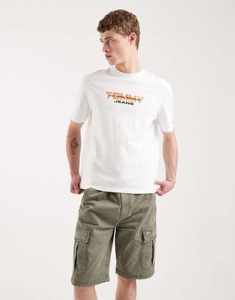 Tommy Jeans Otis - Cargo-Shorts in verwaschenem Khaki-Gr&uuml;n