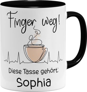 OM3 bedruckte Kaffee-Tasse mit Spruch - Finger weg diese Tasse geh&ouml;rt Wunschname - personalisierbar | Keramik Becher | 325ml | Beidseitig Bedruckt | Schwa