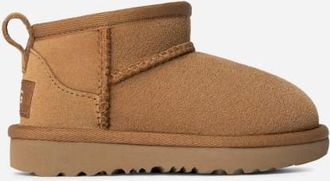 UGG Classic Ultra Mini Boot für Kinder | UGG EU in Brown, Größe Twinface
