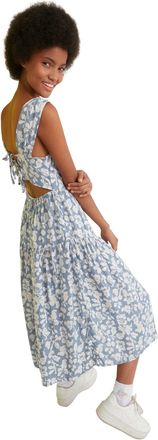 Trendyol Damen Detailliertes Kleid Mit Blauem Rücken Casual Dress, Blau, 34 EU