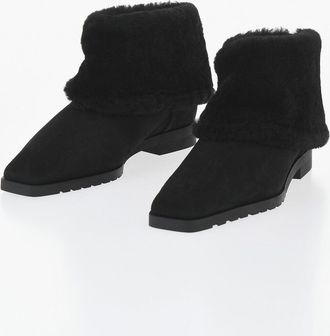Toteme Stiefeletten aus Wildleder mit Shearling-Finish und eckiger Zehenpartie Tot&ecirc;me