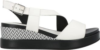 Tr&egrave;s Jolie SCHUHE - Sandalen auf YOOX.COM