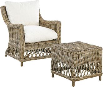 Beliani Beliani - Fauteuil en Rotin Naturel pour Int&eacute;rieur et Ext&eacute;rieur avec Repose-Pieds et Coussins Blanc-Cass&eacute; Ribolla