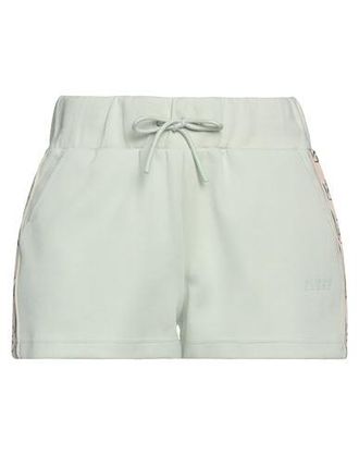 Guess BAS - Shorts et bermudas sur YOOX.COM