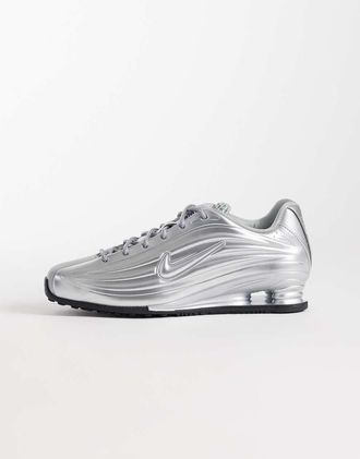 Nike Shox Z - Sneaker in Metallic-Silber