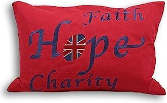 Riva Paoletti Faith Sticked Polyester gefülltes Kissen