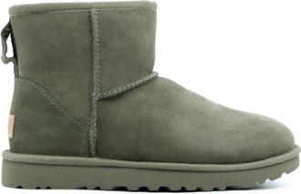 UGG Ugg, Femme, Chaussures, Vert, Taille: 36 EU Stivale caldo invernale