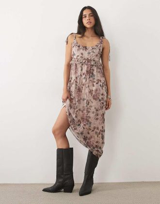 Miss Selfridge robe longue &agrave; bretelles nou&eacute;es imprim&eacute; fleuri-Multi