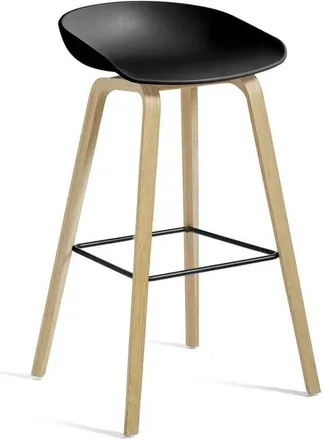 HAY [GEBRAUCHT] B-Ware Hay Hocker Barstuhl About A Stool Sitzh&ouml;he 65 Cm Eiche Schwarz Kunststoffgleiter