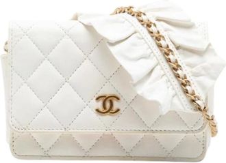 Chanel Pre-owned Sac bandouli&egrave;re matelass&eacute; en cuir dagneau - Femme - Pre-owned - Blanc - Taille: ONE Size
