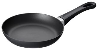 Scanpan Classic Bratpfanne 20 cm | Stratanium Antihaftbeschichtung | Pfanne für Ceran- & Gasherde | Backofenfest | Dänische Qualität | Non stick pan