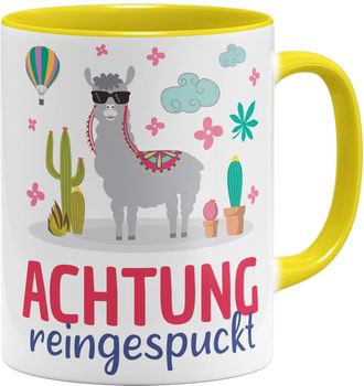 OM3 Achtung reingespuckt Alpaka Kaffee-Tasse mit Spruch - Lustige Lama Spruchtasse - Keramik Becher - 11oz 325ml - Beidseitig Bedruckt - Gelb