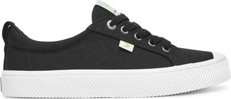 Cariuma Sneakers aus Stoff Cariuma Oca 100103B01W080 Schwarz
