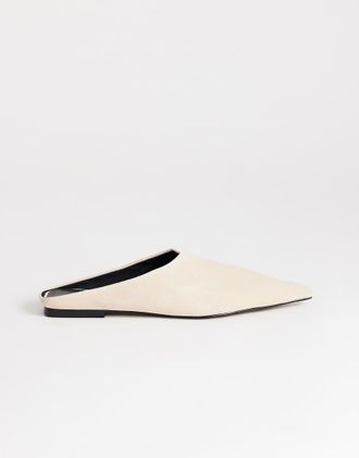 Topshop Dawn - Flache, spitze Schuhe aus echtem Wildleder in Sandbeige-Neutral