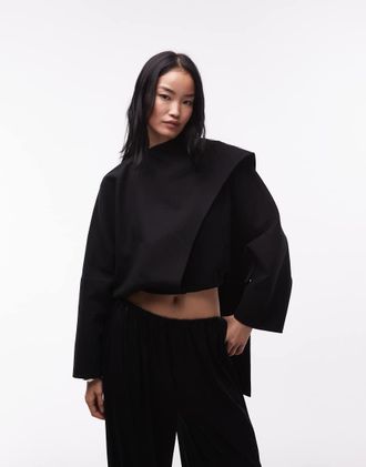 Asos Wickeljacke in Schwarz mit Schal und Fledermaus&auml;rmeln