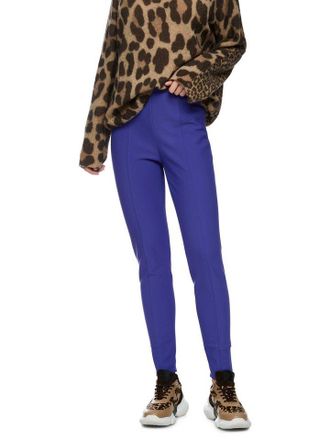 Marc Cain Schlupfhose Mystic Plumage Premium Damenmode Model: Sofia, slim fit, elastischer Bund, unifarben, regul&auml;re Bundh&ouml;he