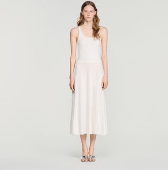 Sandro Robe longue en maille strass&eacute;e