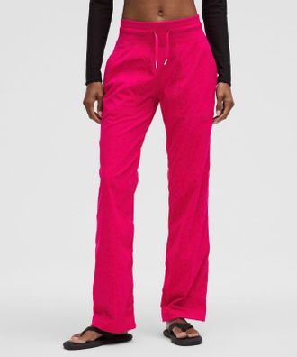 lululemon Pantalon Dance Studio taille mi-haute Standard pour Femmes - Rose - Taille 10
