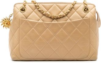 Chanel Hobo Bags - Quilted Lambskin Sun Charm Chain Crossbody - Gr. unisize - in Braun - f&uuml;r Damen