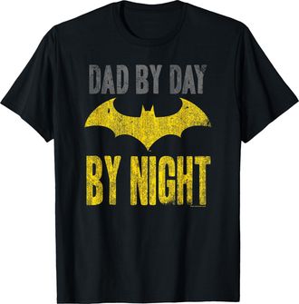 DC Comics Batman Dad by Day T Shirt Papa bei Tag, Batman by Nacht T-Shirt